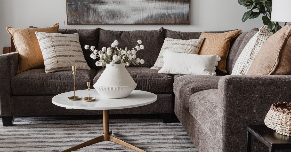 Modern Furniture, Lighting & Decor - Modern Komfort Canada